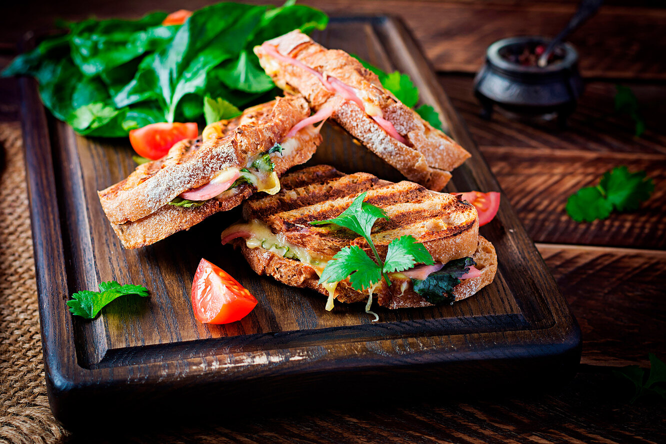 Сэндвич: как приготовить быстро и вкусно на гриле дома и на даче ...
